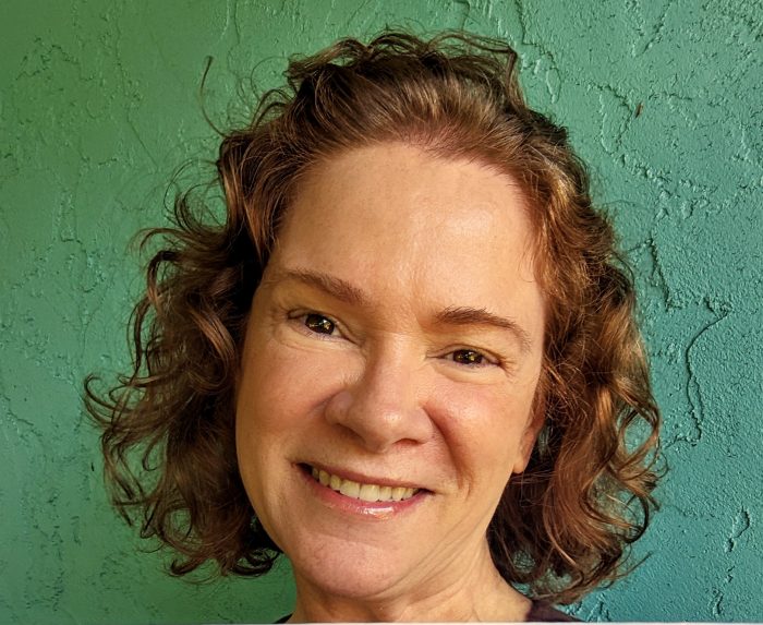 Curly Girl Routine - How To Understand The CG Method?