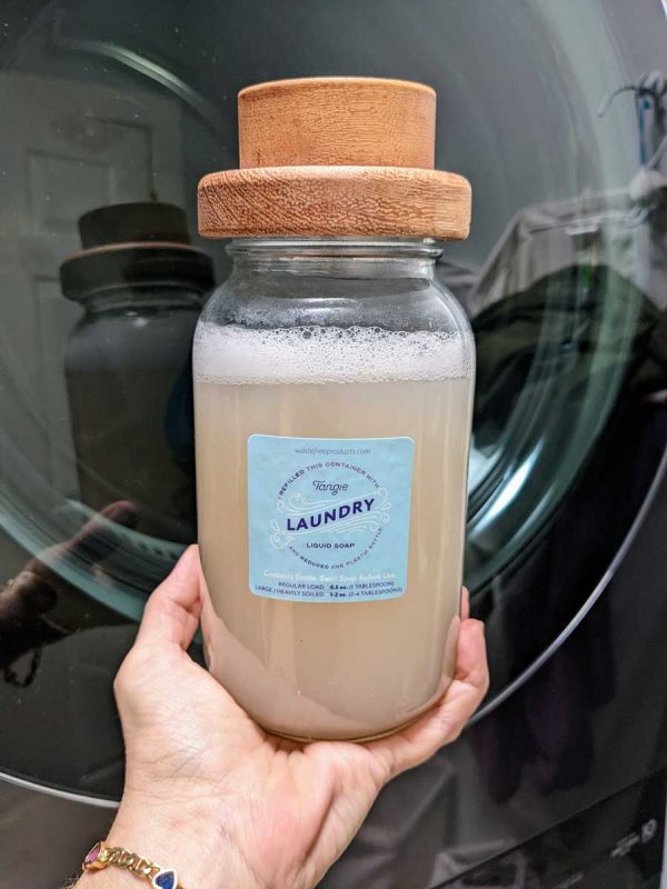 How to dissolve and use a Tangie Laundry Concentrate Bar | Shop Plastic ...